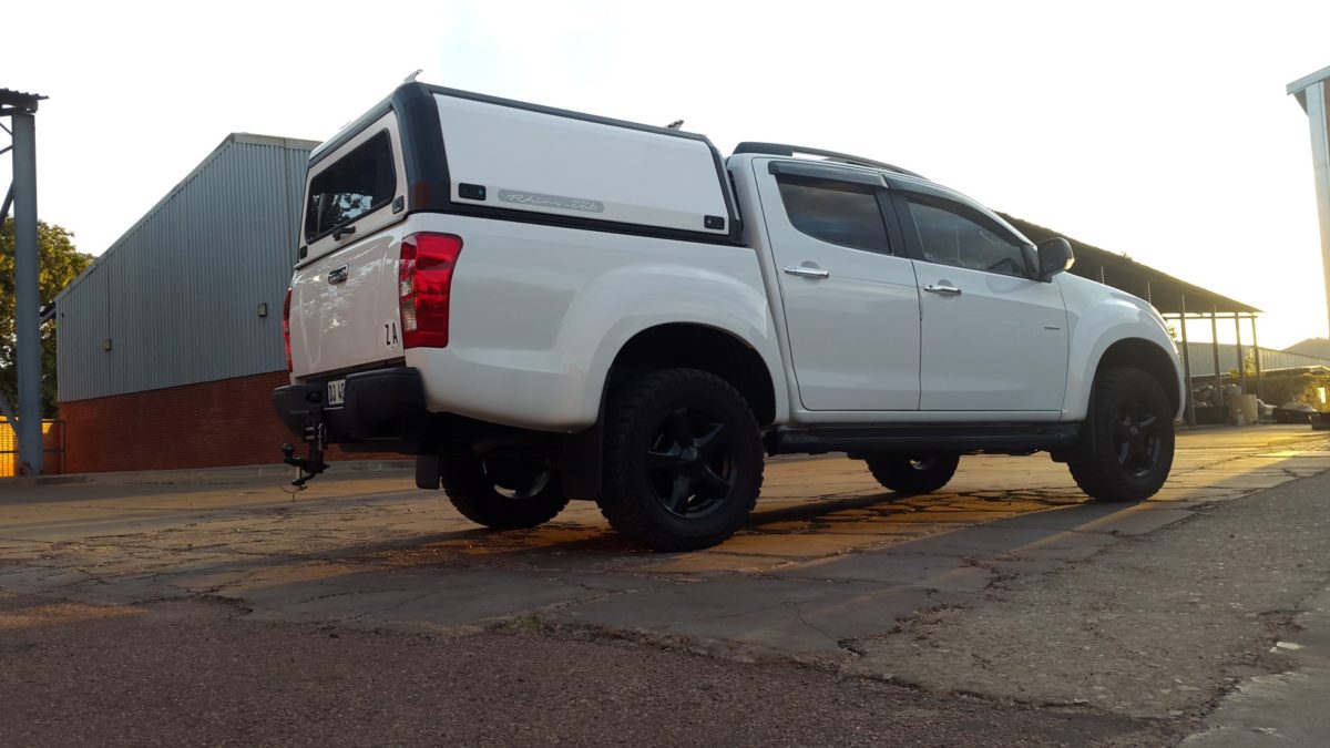 Isuzu Canopies - Beekman Canopies