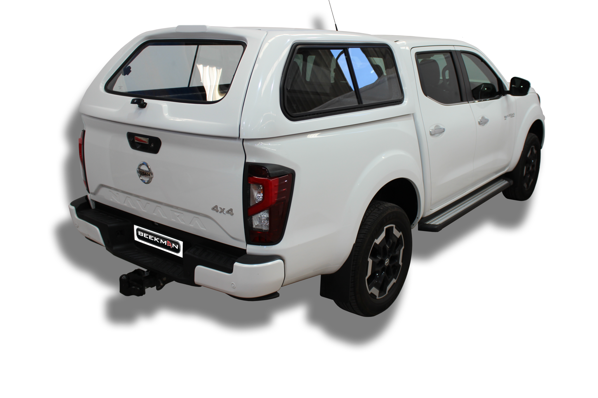 Nissan Navara Double Cab Low Line Canopy (2021 - Latest) | Beekman Canopies